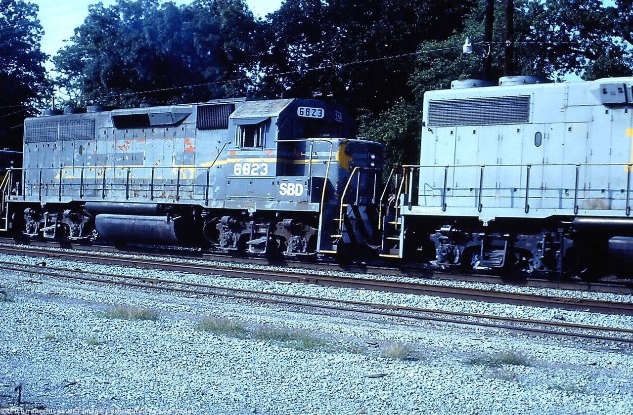 SBD 6823 GP40